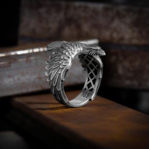Sterling Silver Raven Ring for Men, Raven Wings Feathers Signet Men ...