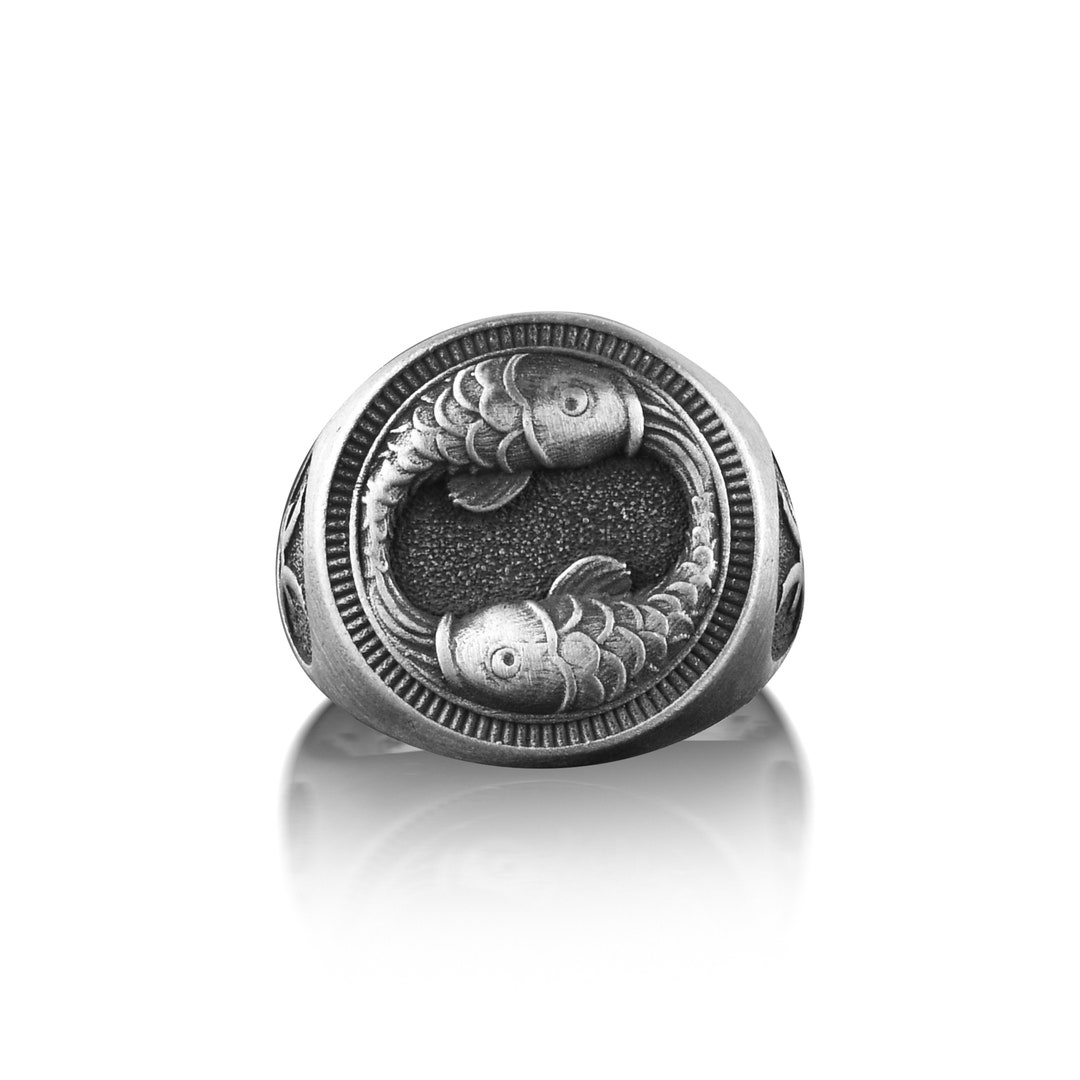 Pisces Pinky Signet Ring for Men in Silver, Oxidized Zodiac Signet Ring in Sterling Silver ...