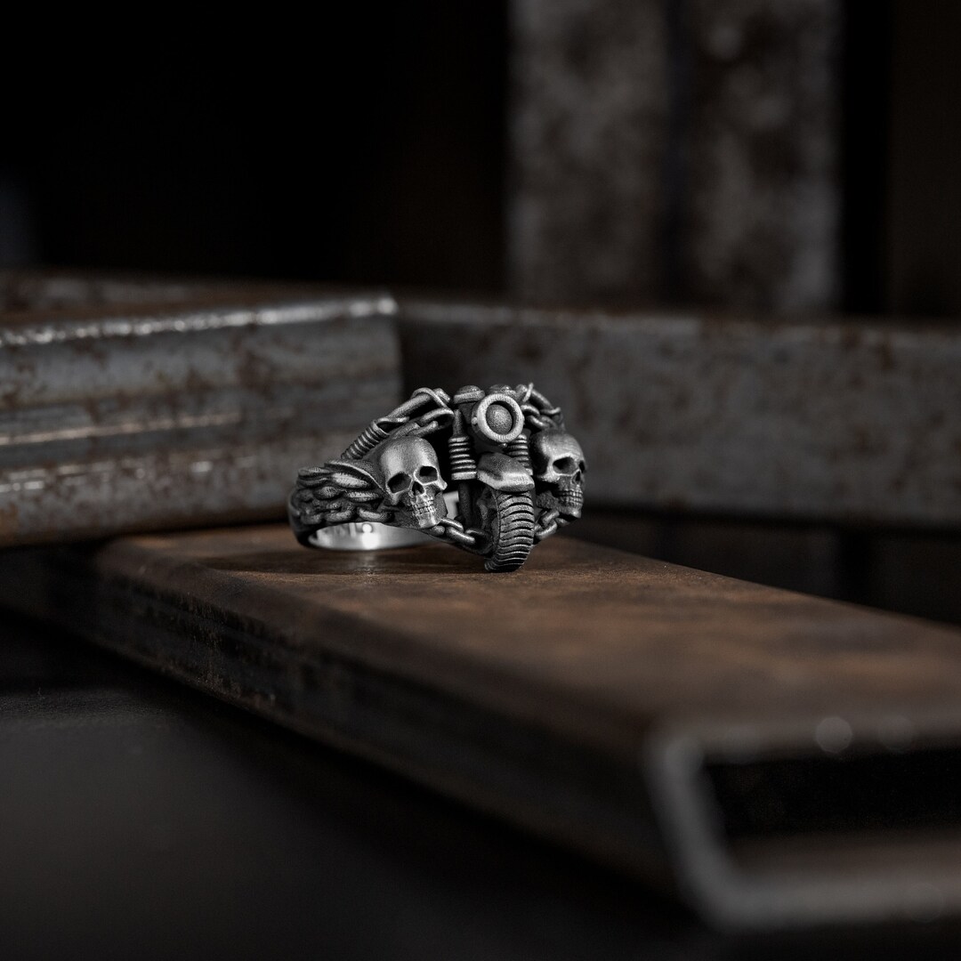 Antique Style Biker Ring for Men With Moto Chain, Motorcycle Ring With ...