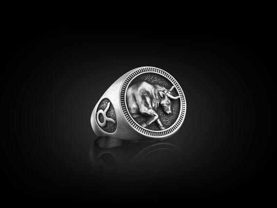 Taurus Pinky Signet Ring for Men Oxidized Zodiac Sign Signet - Etsy