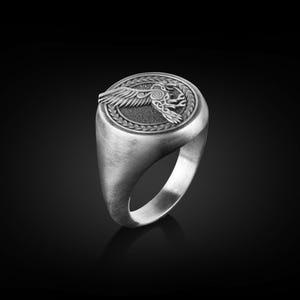 Viking Raven Bird of Prophecy Ring, Engraved Pinky Signet Ring in ...