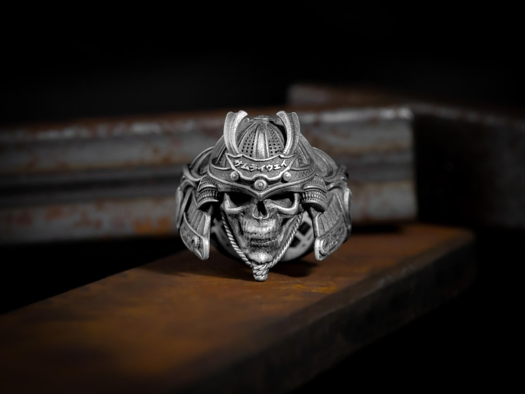 Japonese Art Biomechanical Samurai Mens Silver Rings, Space Samurai ...