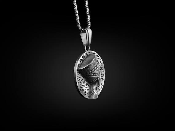 Nefertiti coin necklace store
