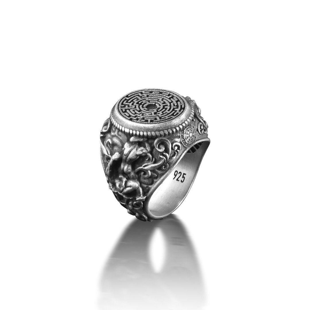 Theseus and Minotaur Greek Sculpture Men Ring, Greek Mythology Ring ...