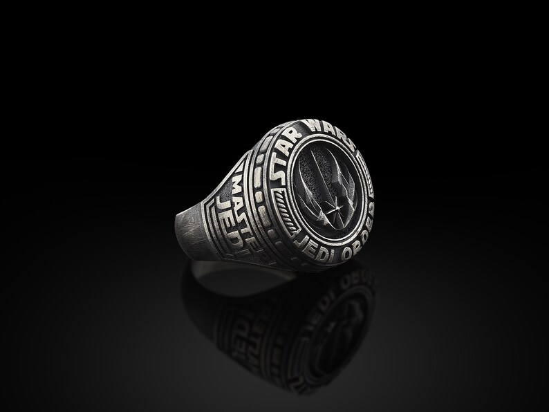 Jedi Master Noah Silver Man Ring, Star Wars Silver Mens Ring, Young ...