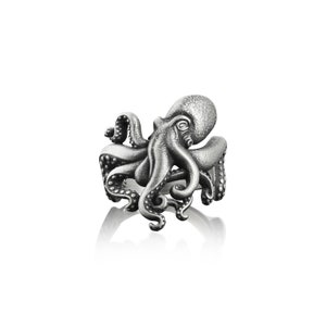 Octopus Unique Mens Ring in Silver Kraken Ring for Boyfriend - Etsy