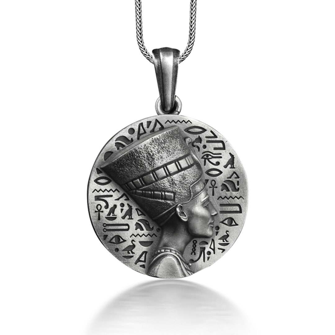 Queen Nefertiti Ancient Coin Necklace, Egyptian Nefertiti Coin Pendant ...