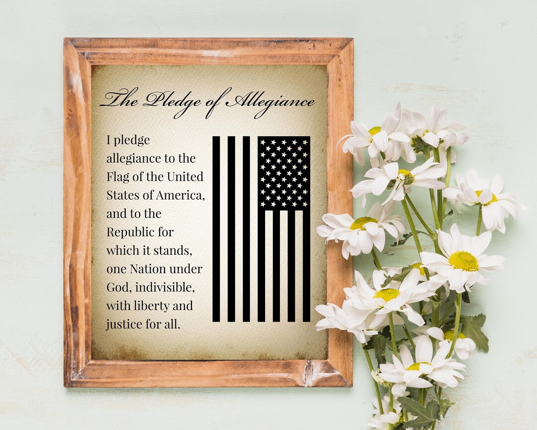 The Pledge of Allegiance Printable American Flag Decor | Patriotic ...