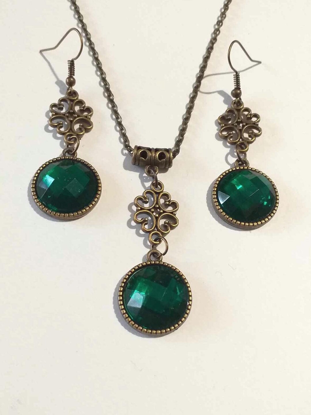 Emerald Green Bronze Jewelry Set Victorian Green Set Necklace Earrings ...
