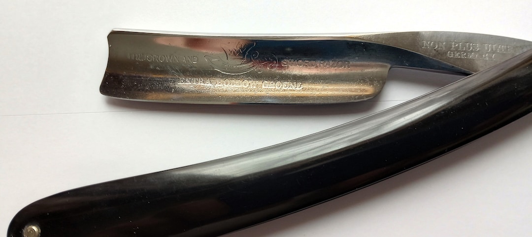 CROWN & SWORD Vintage Straight Razor 5/8 Blade - Etsy