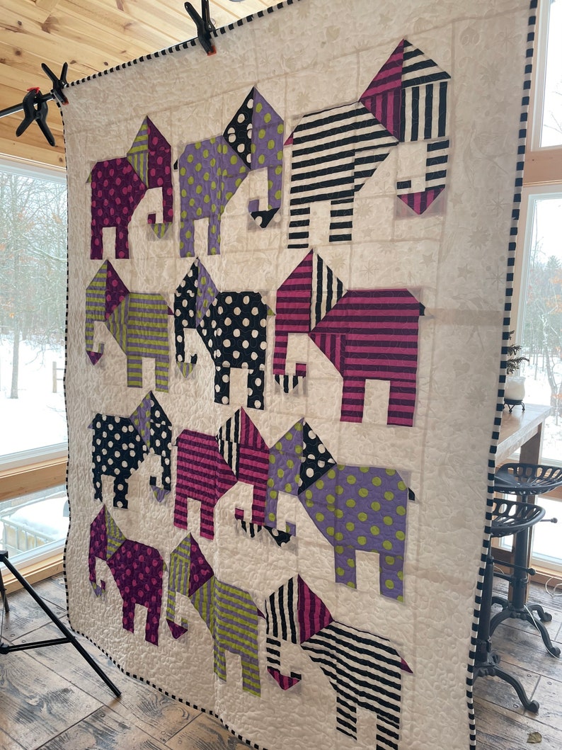 Two Elephants, Handmade, Quilt for Sale - Etsy
