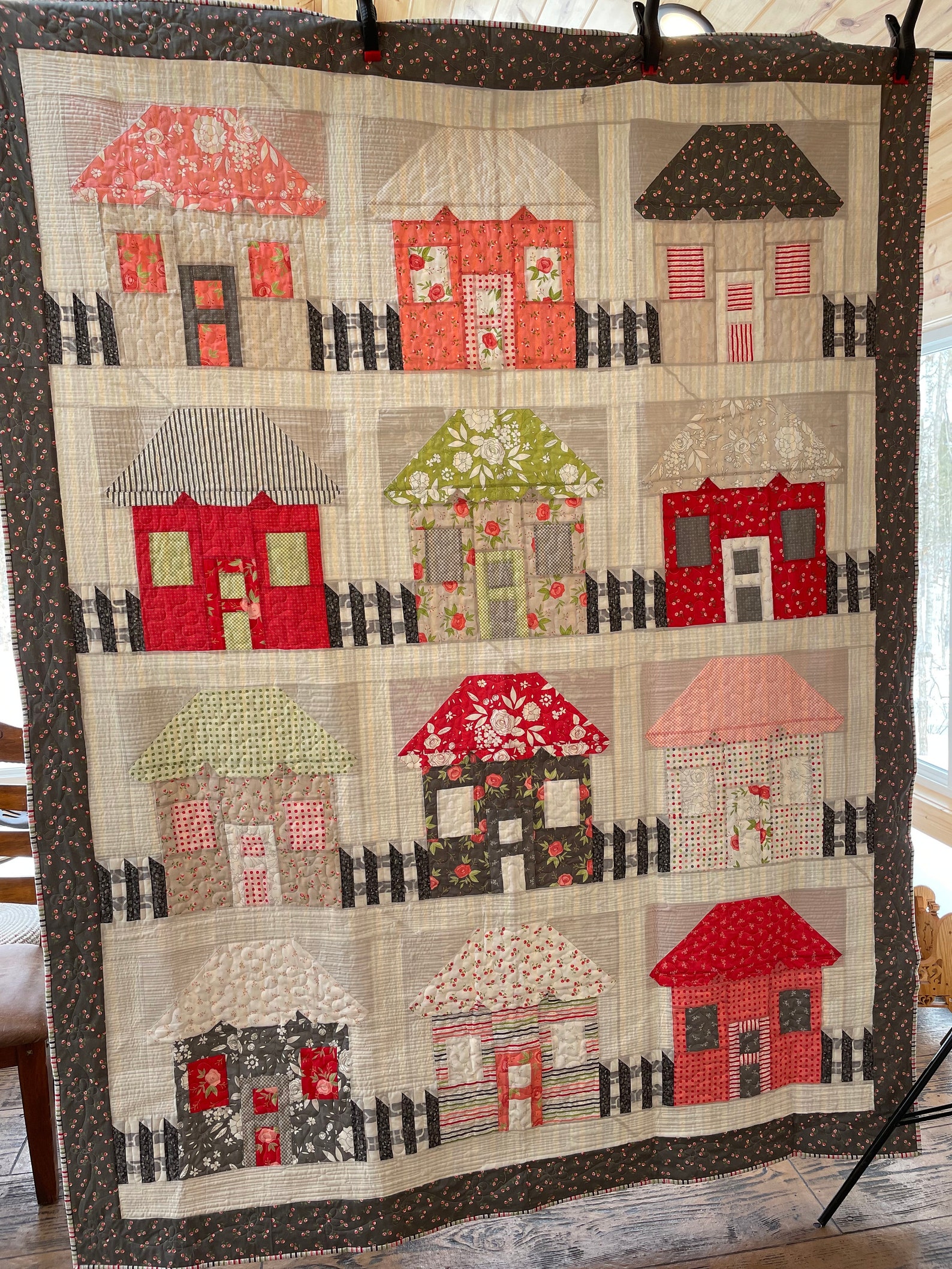 Prettiest House on the Block Piecework Quilt for Sale - Etsy