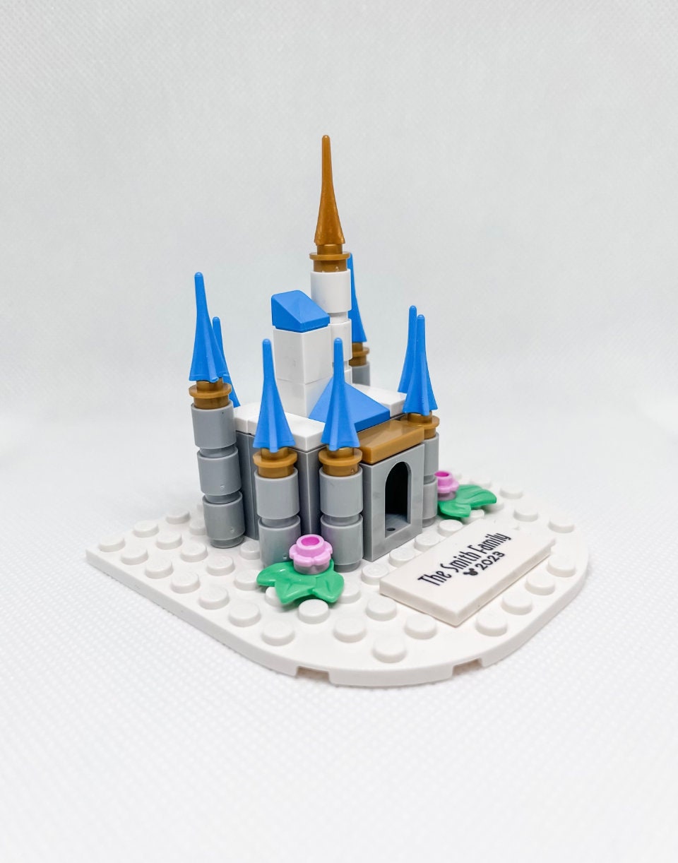 Disney World Castle Made of Lego® Bricks, Disney Trip Reveal, Fish ...