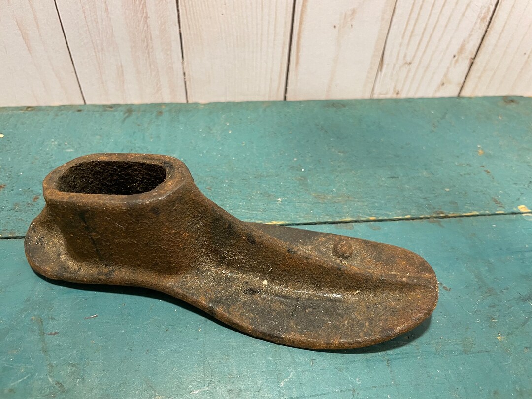 Vintage Cobbler Shoe Forms, Cast Iron, Child Sized, Industrial Chic - Etsy
