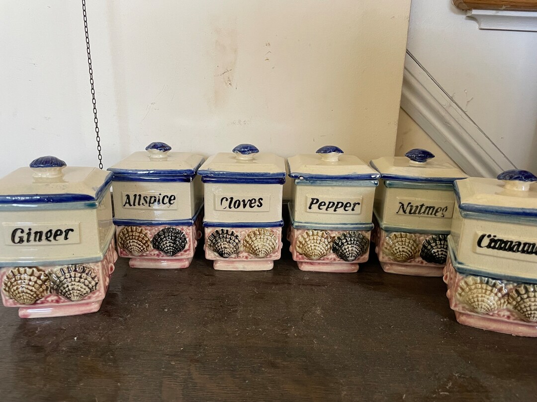 Vintage Ceramic Spice Containers , Seashell Motif, Beach Theme, Buyers ...