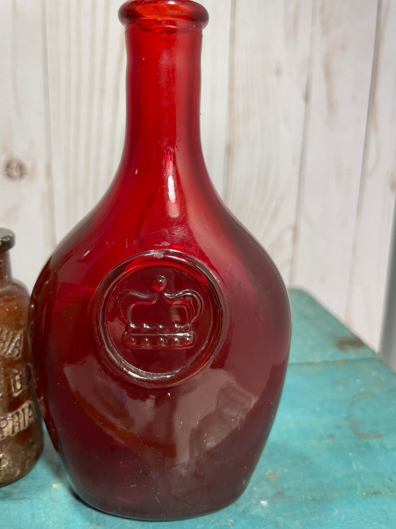 Vintage Old Bottles, Advertising, Apothecary, Glassware, Collectible ...