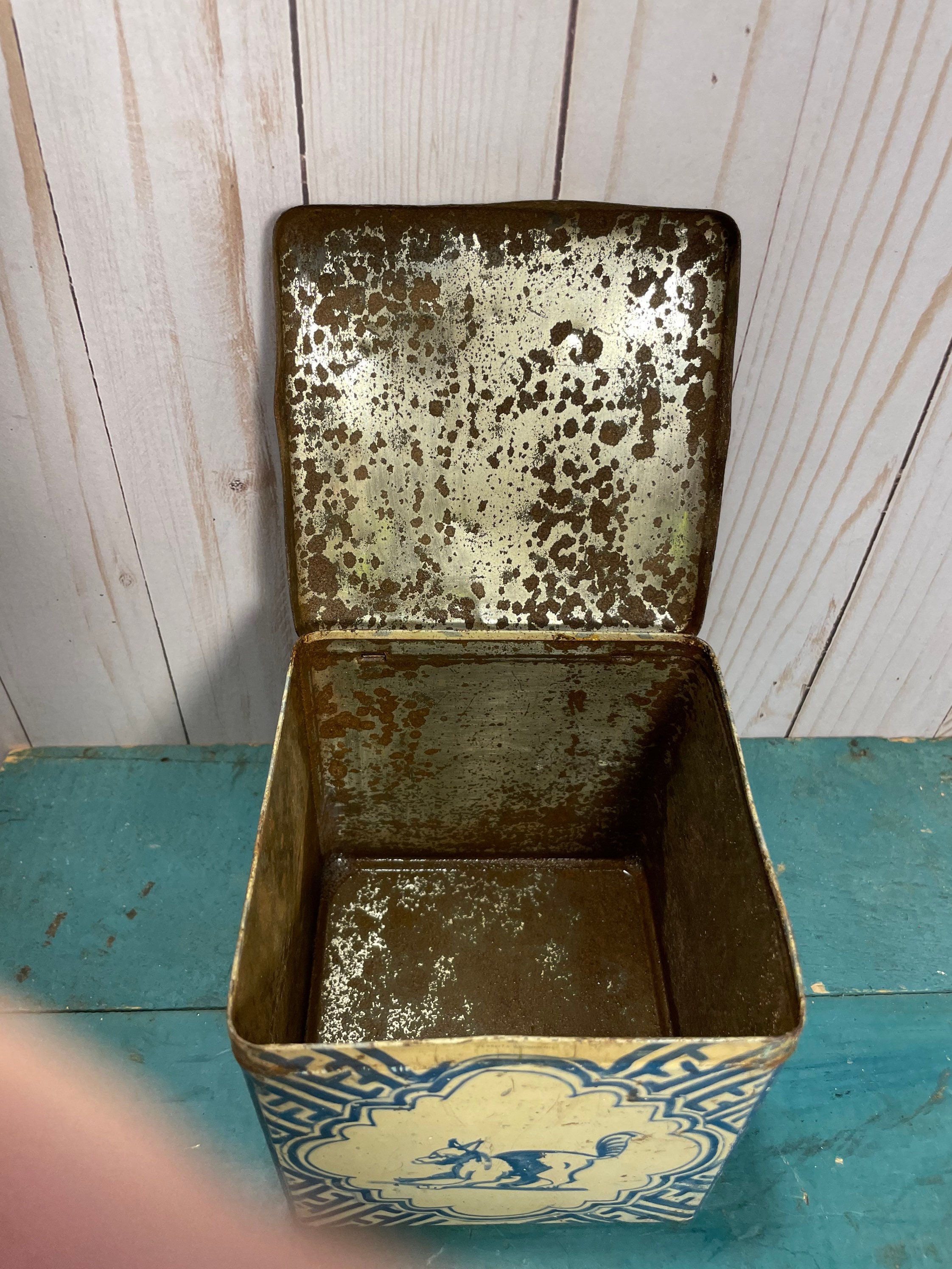 Vintage 1920s Dutch Tin Box Delft Tile Pattern Sewing Box - Etsy