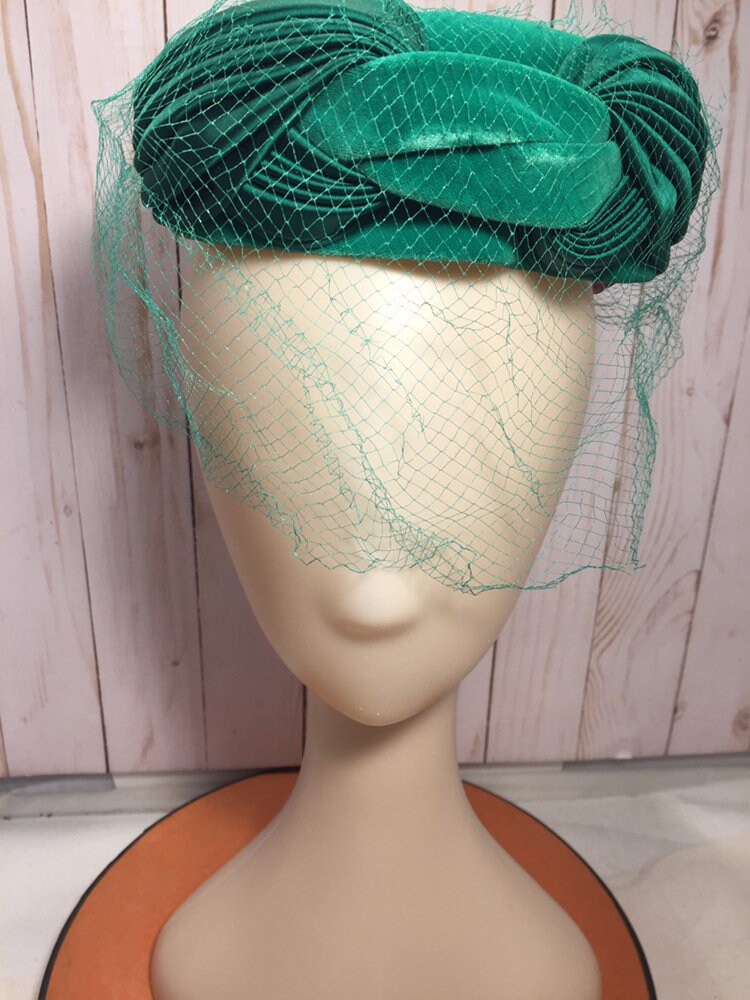 Vintage Open Top Hat With Netting Emerald Green Fascinator - Etsy