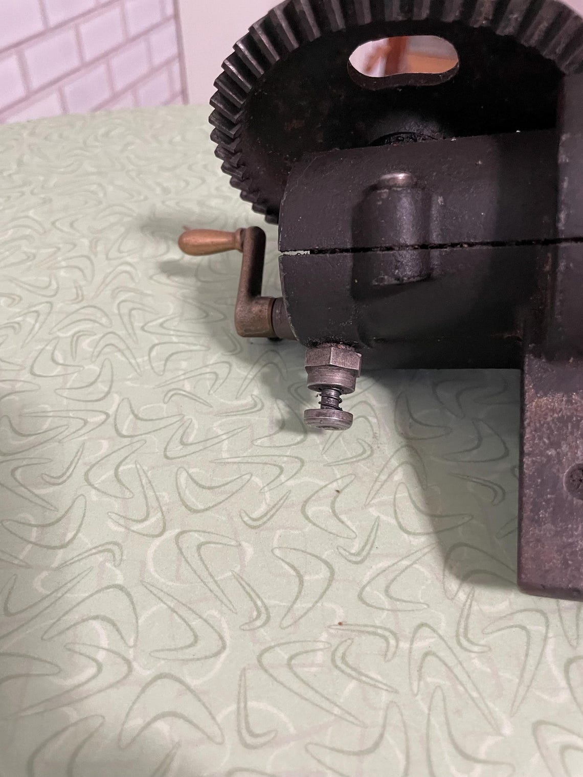 Vintage Hand Crank Lathe, Commutator Lathe for Armatures, Cast Iron ...
