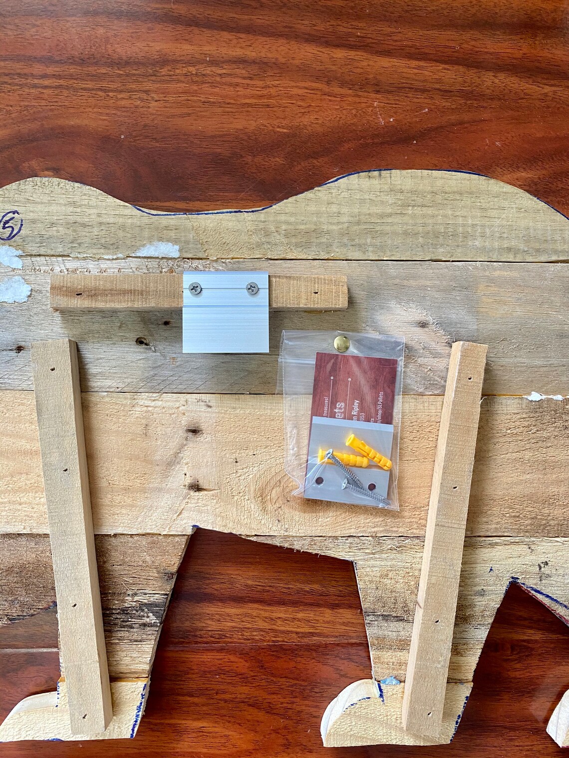 24 Home Bear With Heart / Pine Tree Pallet Wood Wall - Etsy