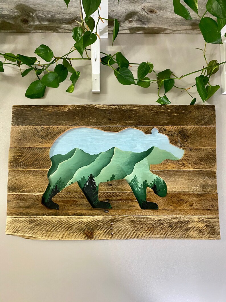 Wood Bear With Mountain Scene Handmade From Pallet Wood - Etsy