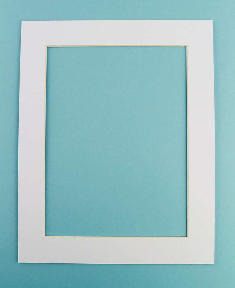 Photo/picture Mounts Size 30x40cm to Fit Image 25x35cm in White, Black ...