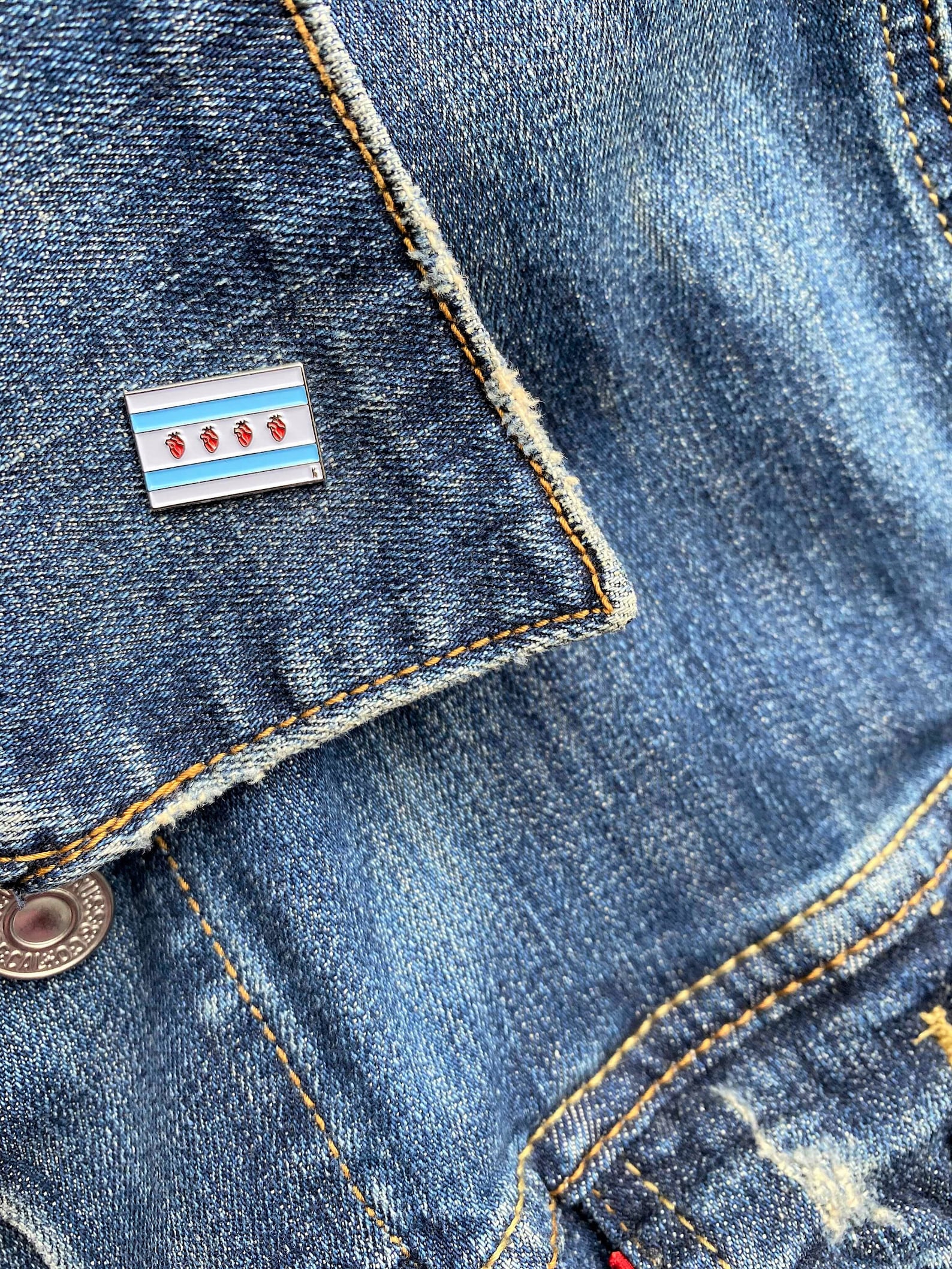 Chicago Flag Pin- Heart/cardiology/chicago Pride/chitown/cardio/heart ...