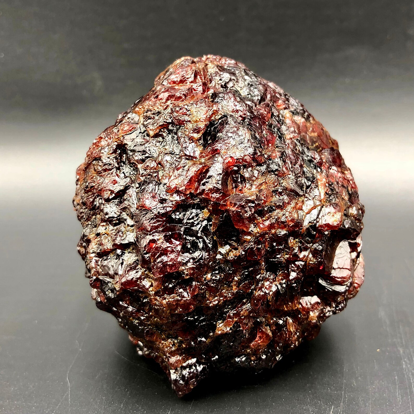 CRYSTAL Giant Garnet Natural Big Original Garnet Specimen - Etsy