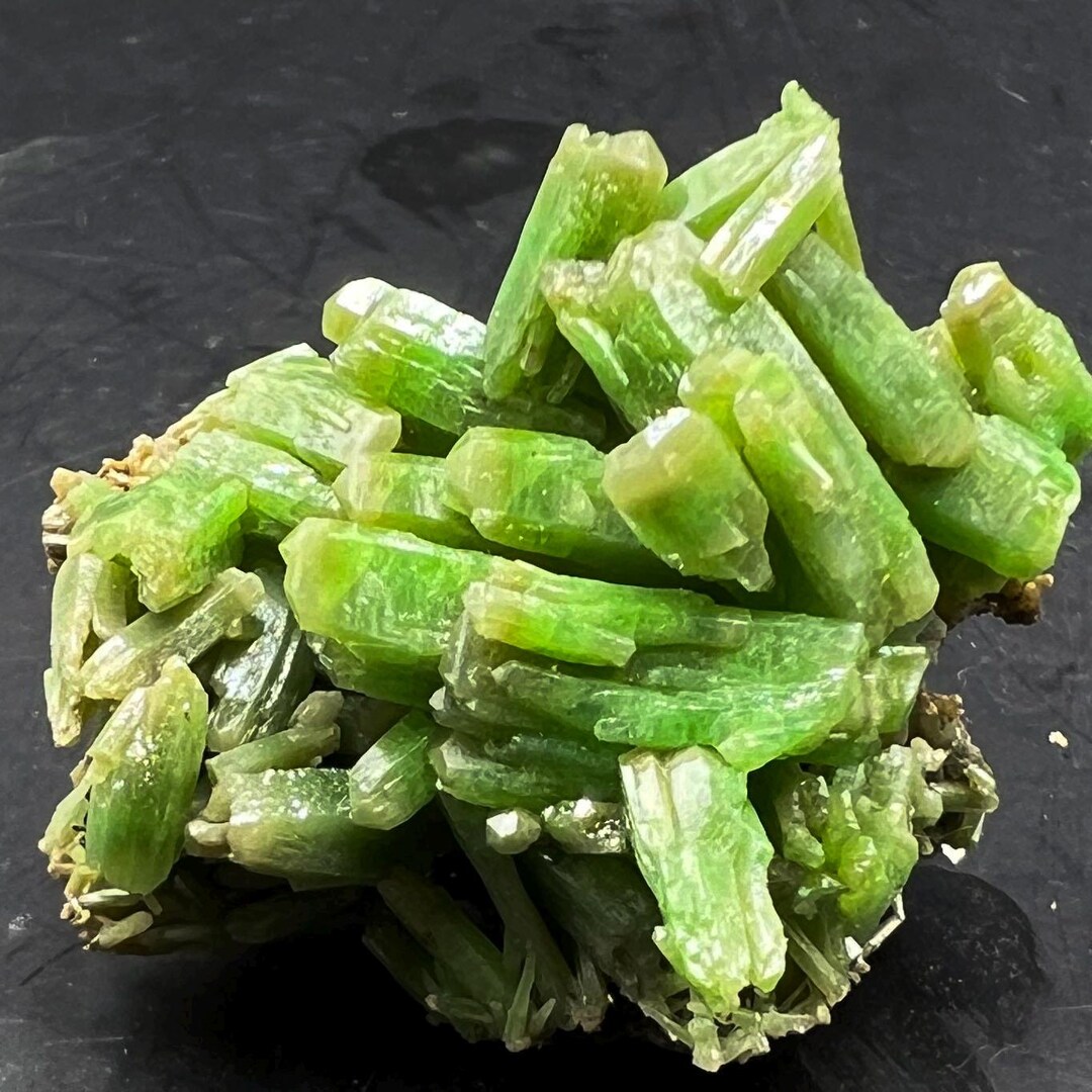 Pyromorphite,excellent Pyromorphite Crystal Cluster Mineral Specimen ...