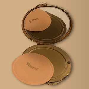 Vintage Volupte Powder Compact With Rhinestone Accent - Etsy