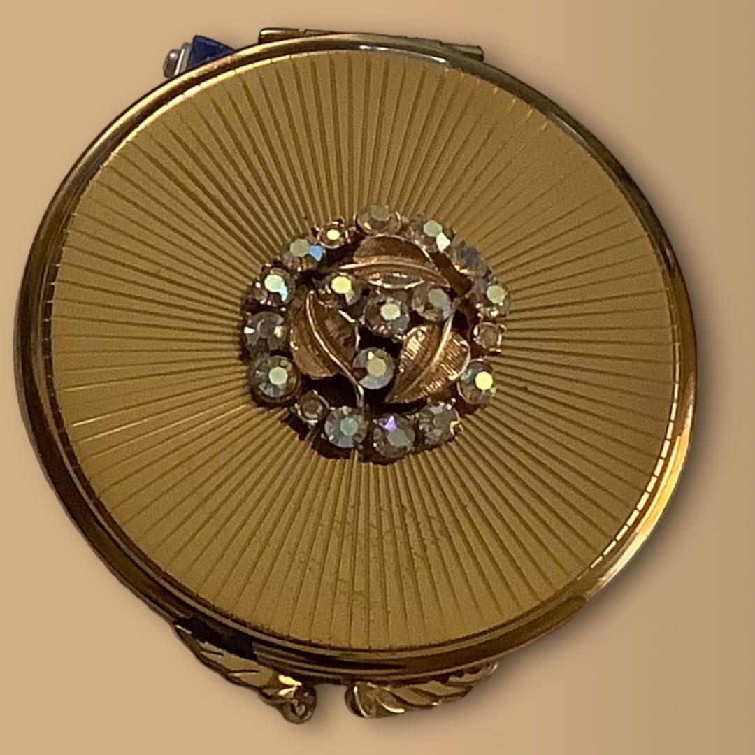 Vintage Volupte Powder Compact With Rhinestone Accent - Etsy