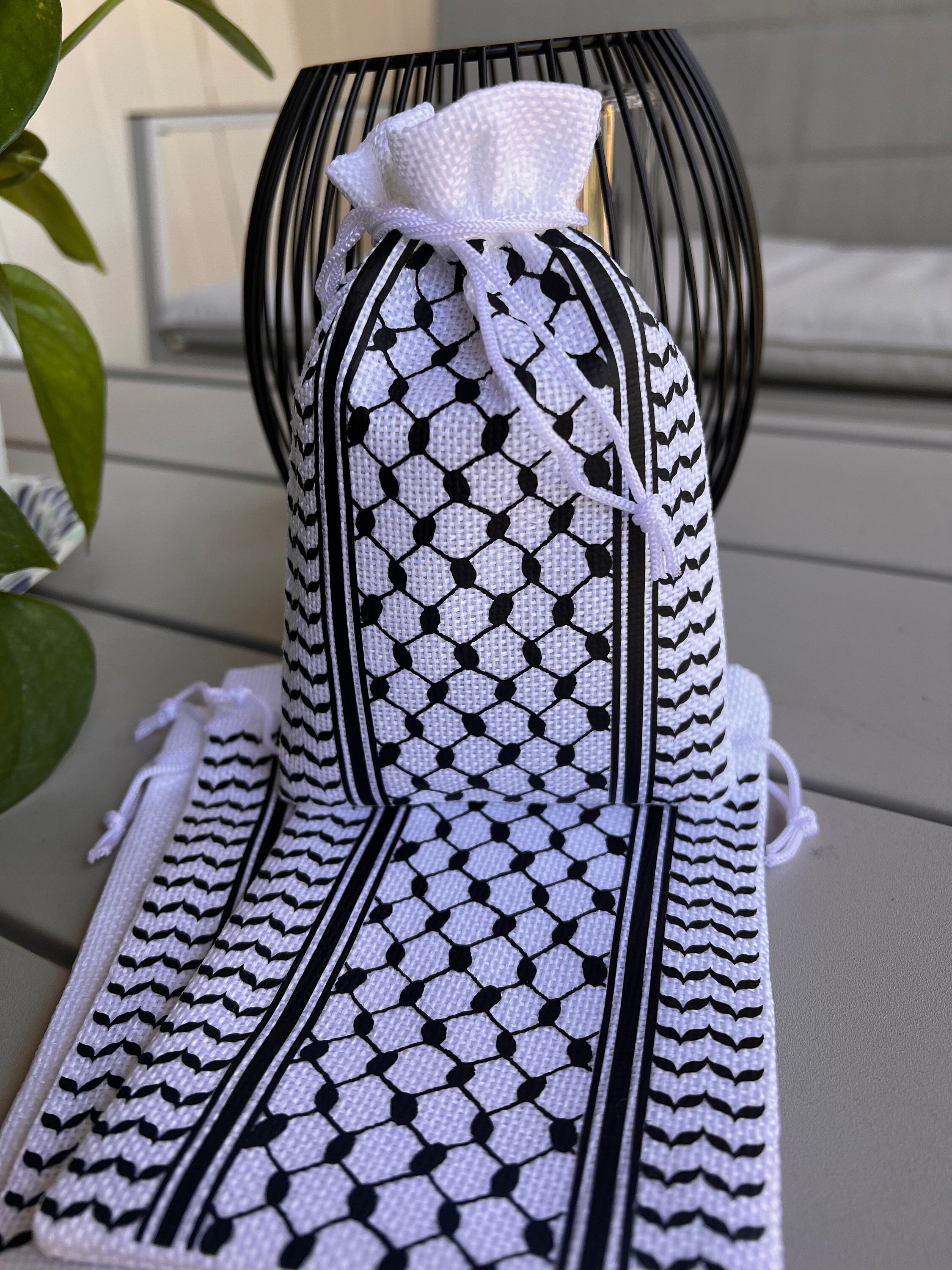 Kuffiyeh Favor Bag - Hatta Kuffiya Gift Bag - Etsy