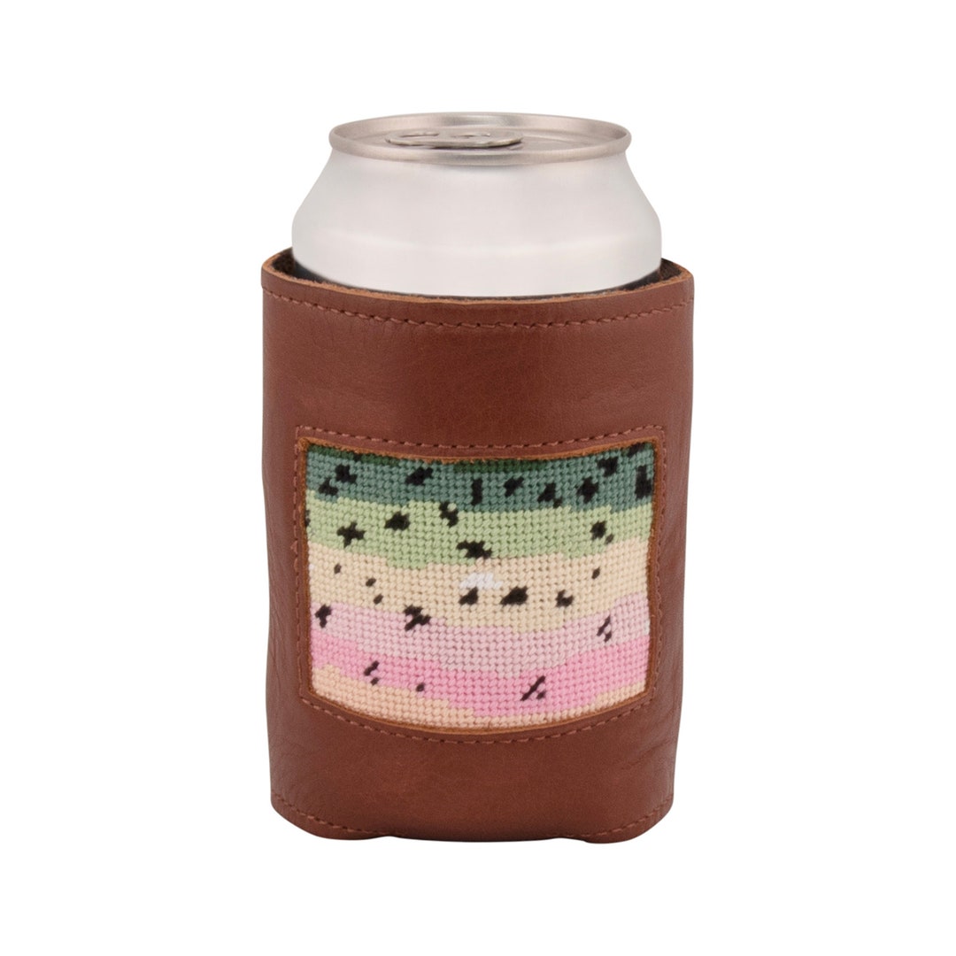 Rainbow Trout Needlepoint Can Cooler Hecho a mano con costuras de ...