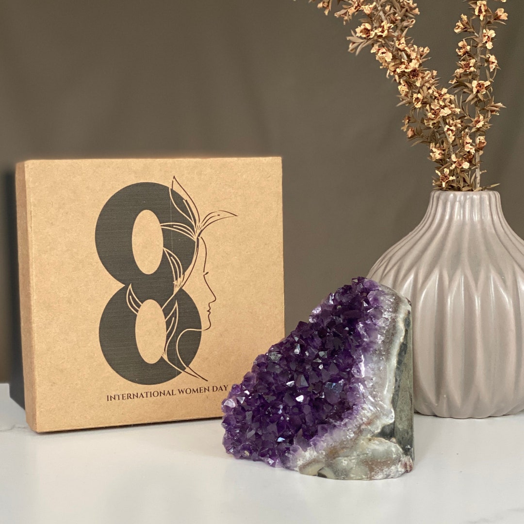 Amethyst for Woman in Your Life, Woman Quotes Gift, International Women ...