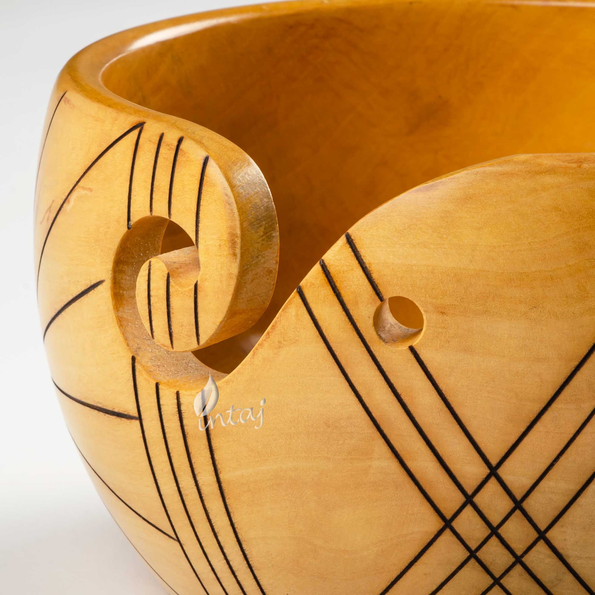 Wooden Yarn Bowl Handcrafted - Yarn Bowl for Knitting and Crocheting ...