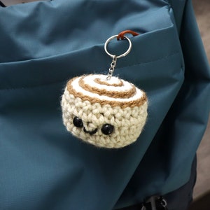 Cinnamon Roll Keychain-keychains-crochet-amigurumi Food-crochet ...