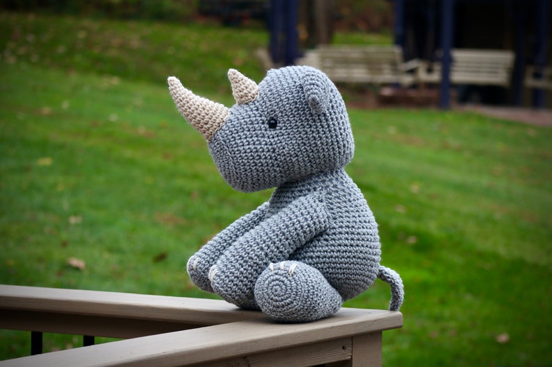 Ricky the Rhino Pattern-rhino Crochet Pattern-amigurumi - Etsy