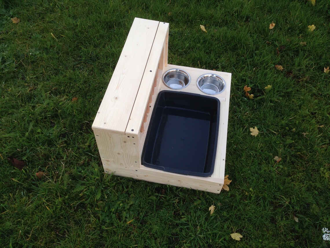 Rabbit Hay Feeder 3 in 1 Hay & Food Bowls With Litter Tray - Etsy UK