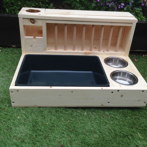 Rabbit Hay Feeder 3 in 1 Hay & Food Bowls With Litter Tray - Etsy