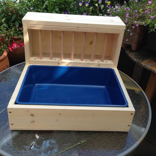Rabbit Hay Feeder 3 in 1 Hay & Food Bowls With Litter Tray - Etsy UK