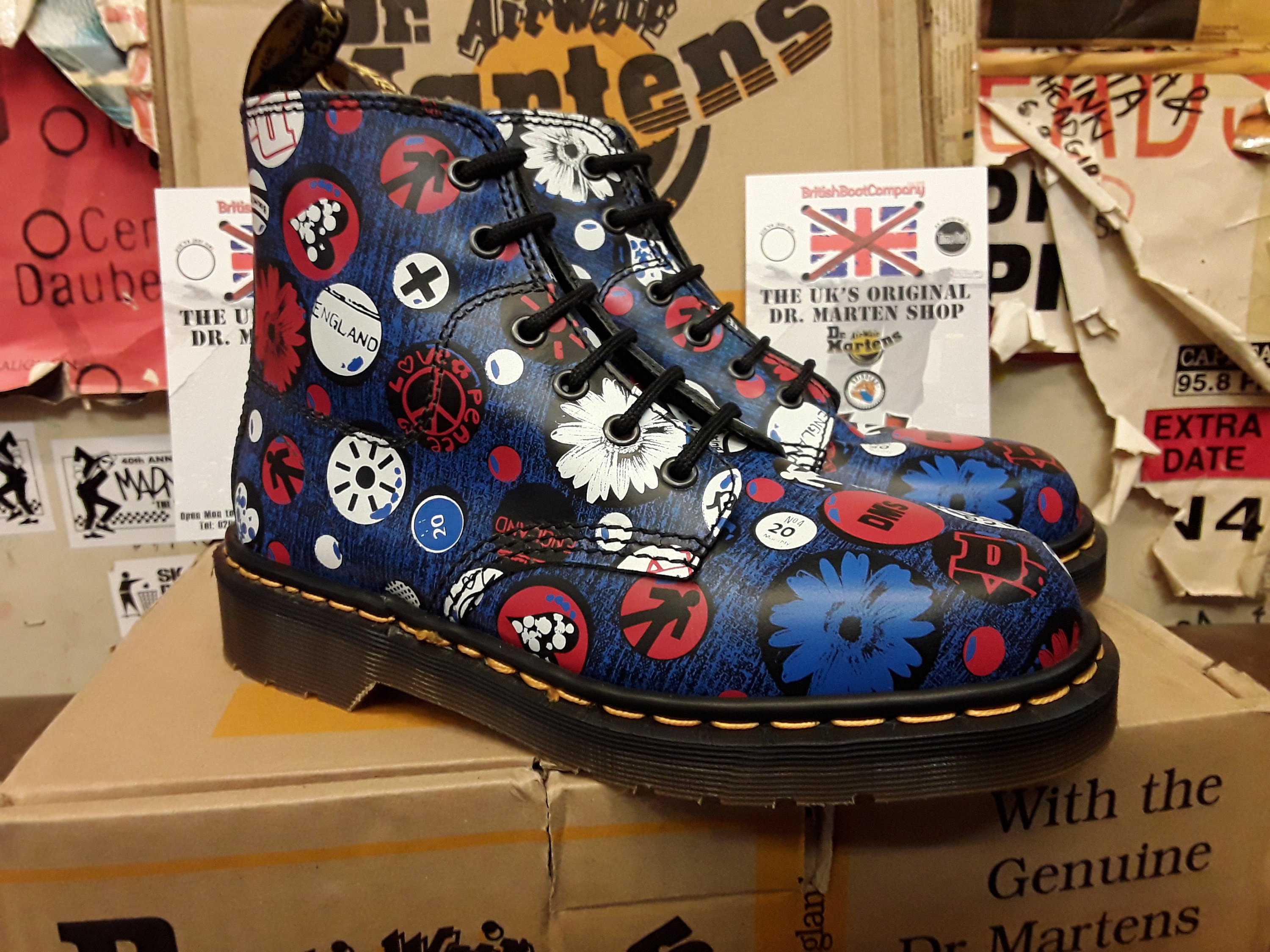 Dr Martens, Limited Edition 6 Hole Peace and Love Size 4 Dr Martens, Limited Edition 6 Hole Peace and Love Size 4