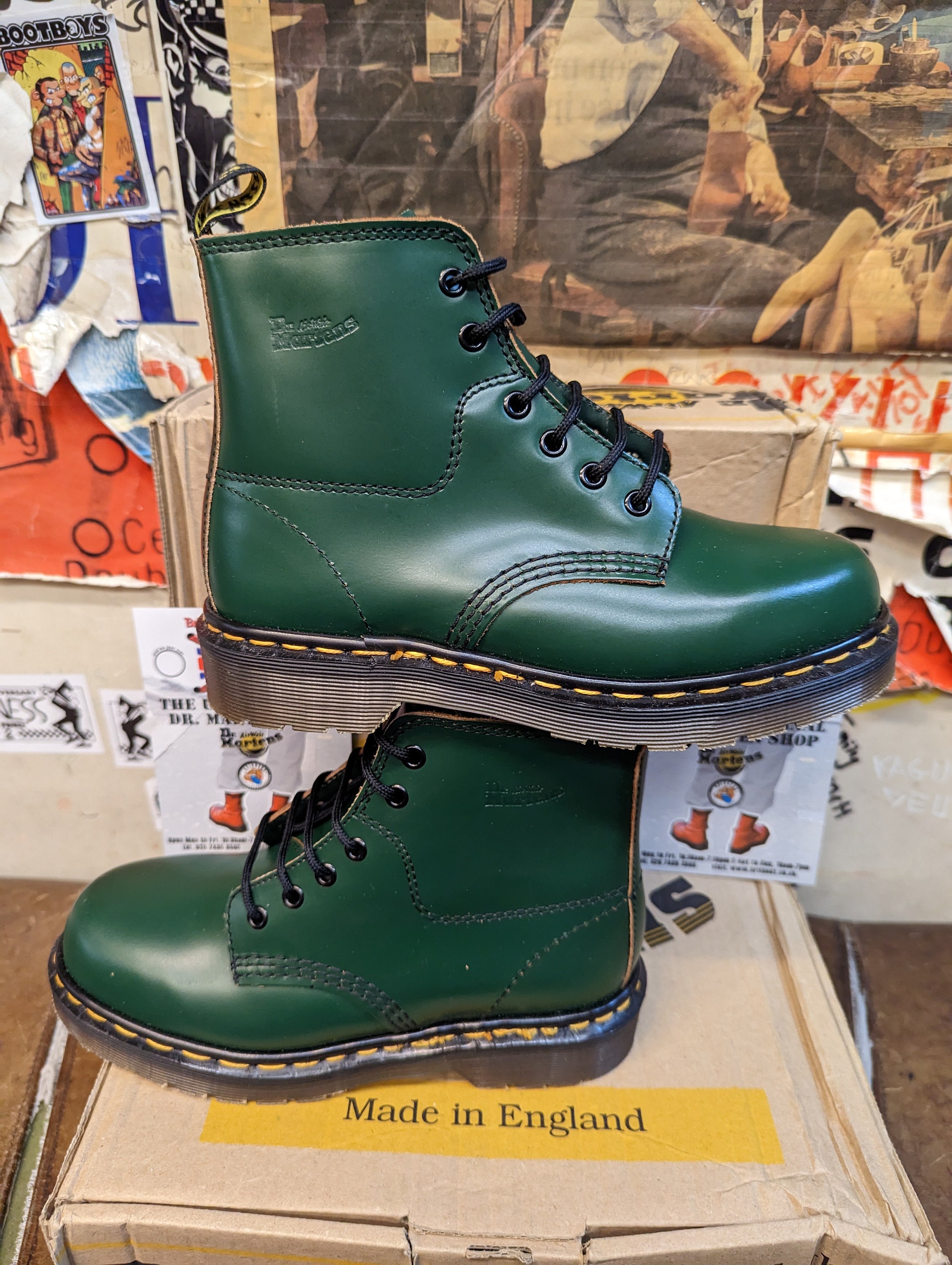 Dr Martens 8175 Green 6 Hole Made in England Size 5 - Etsy Dr Martens 8175 Green 6 Hole Made in England Size 5 - Etsy