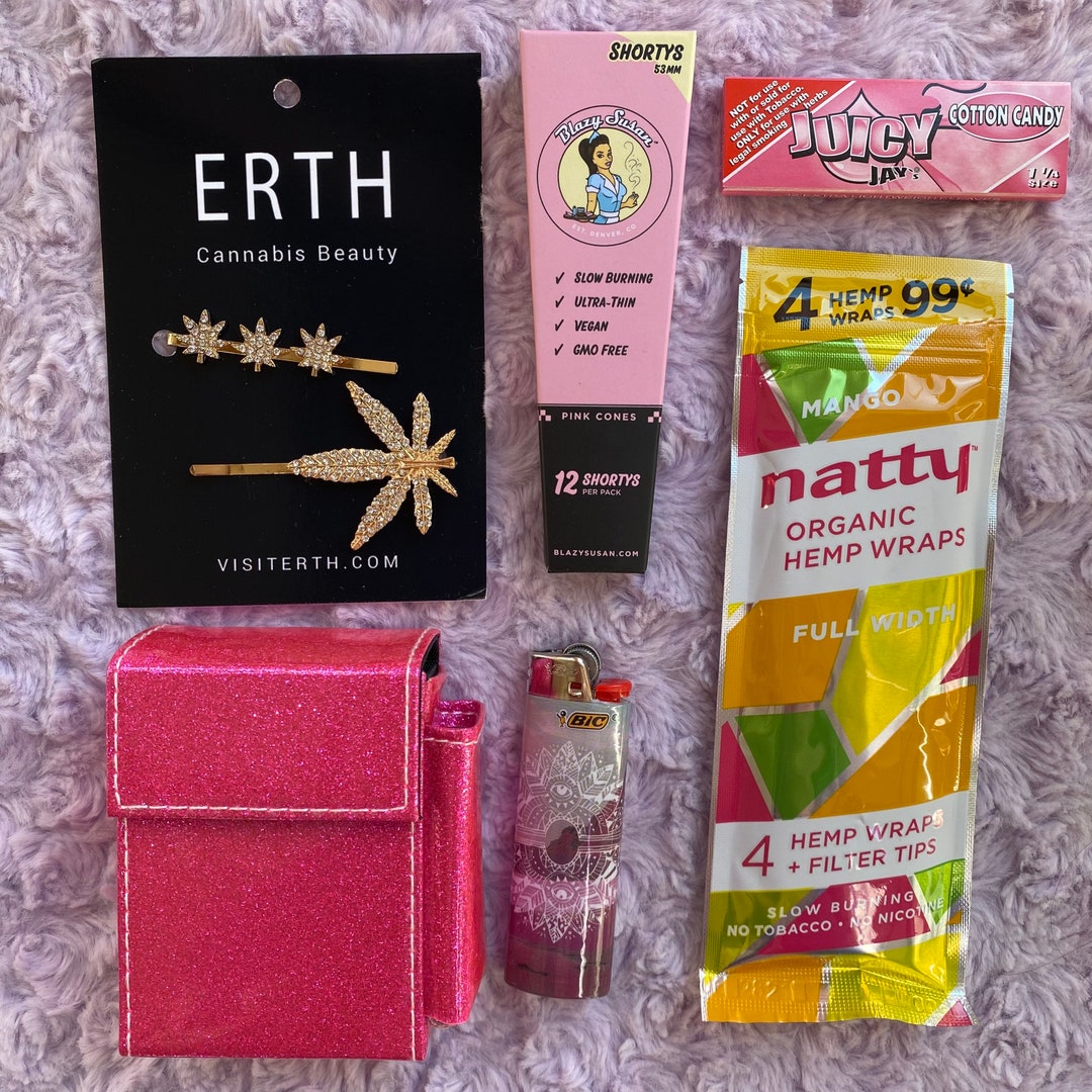 Best Buds Girly Smoking Essentials Gift Box Birthday or Bridesmaid Set ...