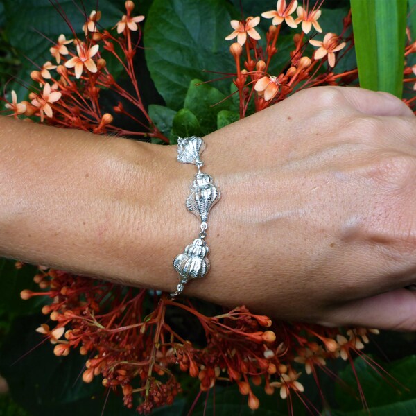 Silver Seashell Bracelet - Etsy