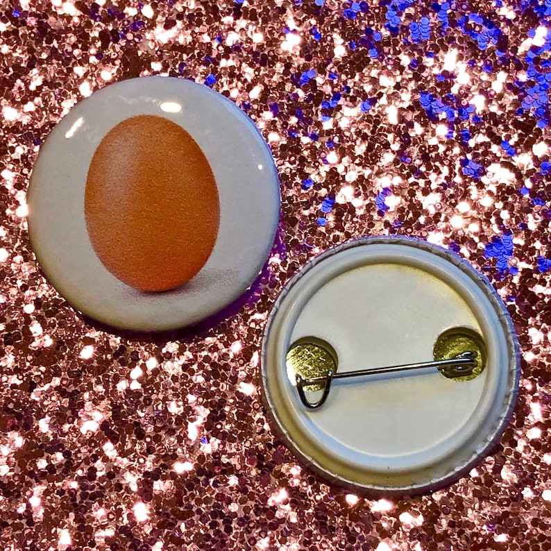 The Egg World Record Pin | Etsy