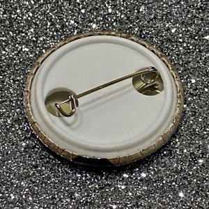 Classic Victorian Silhouette Girl Pin - Etsy