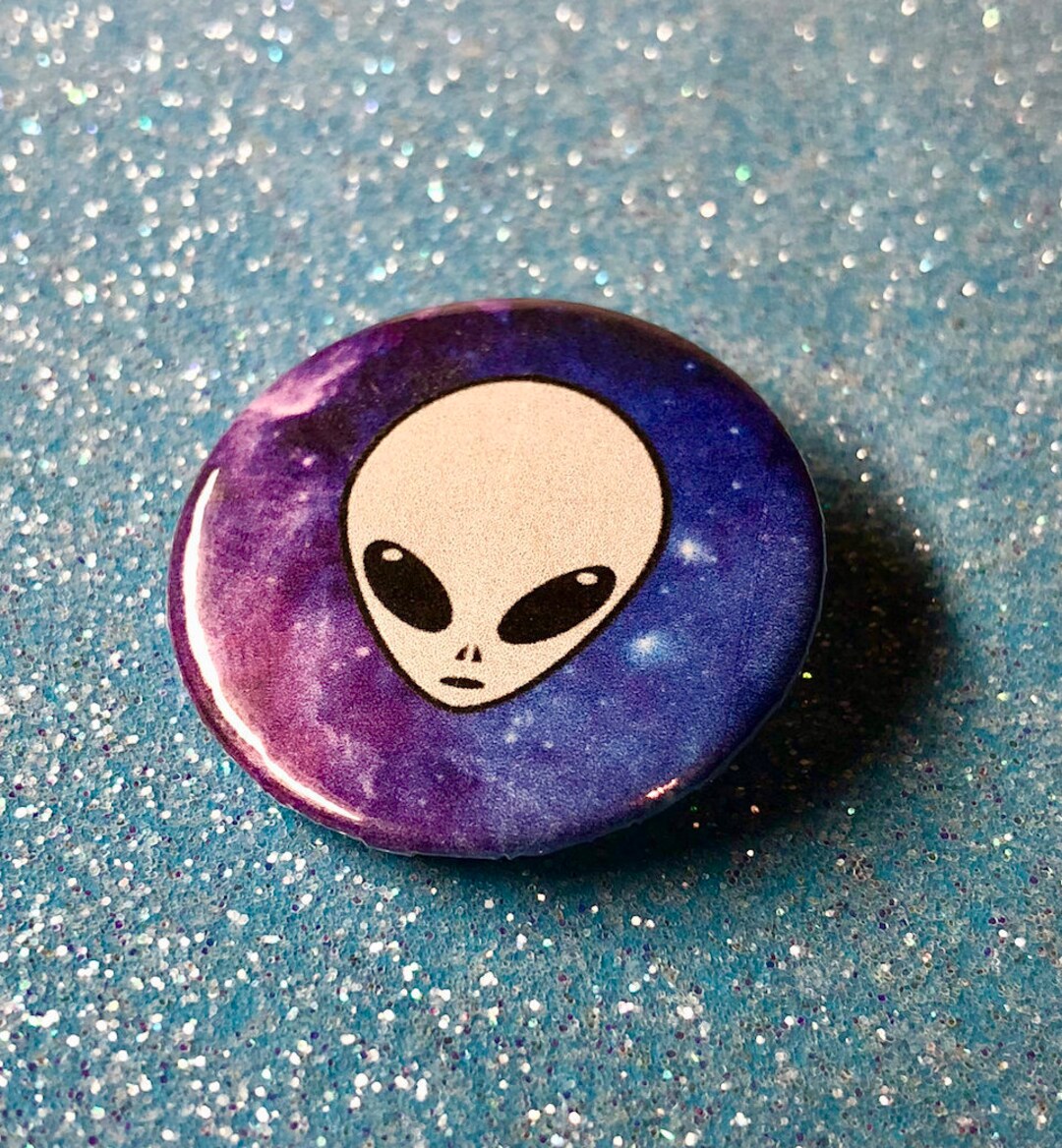 Galaxy Alien Pin - Etsy