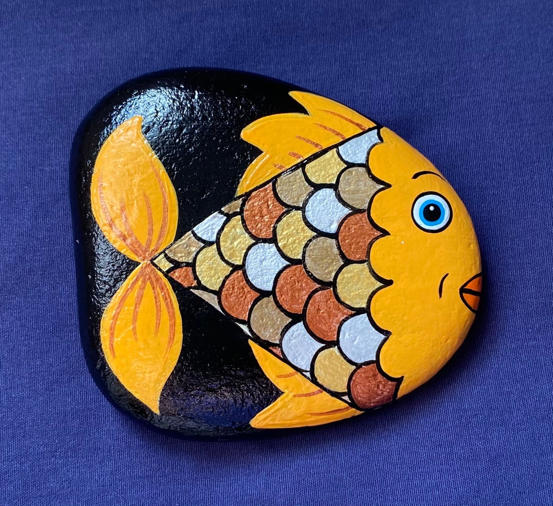 Fish Painted Rock, Fishing Painted Stone, Animals Home Decor and Gifts ...