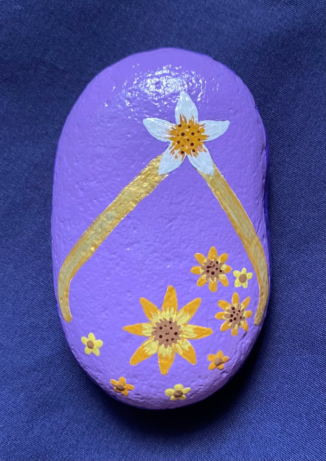 Flip Flop Painted Rock, Beach Painted Stone, Flip Flops Home Decor and ...