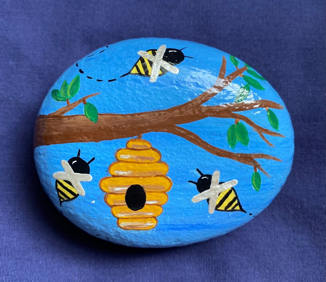 Bee Painted Rock Bumblebee Painted Stone Beehive Painting - Etsy